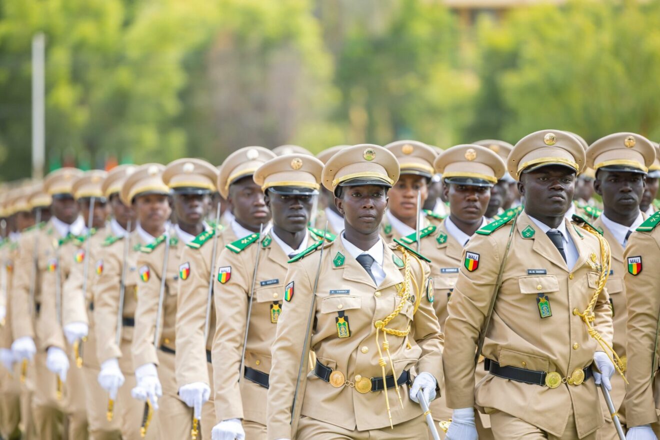 Cérémonie de baptême de la 47ᵉ promotion de l’EMIA : le Mali renforce ...